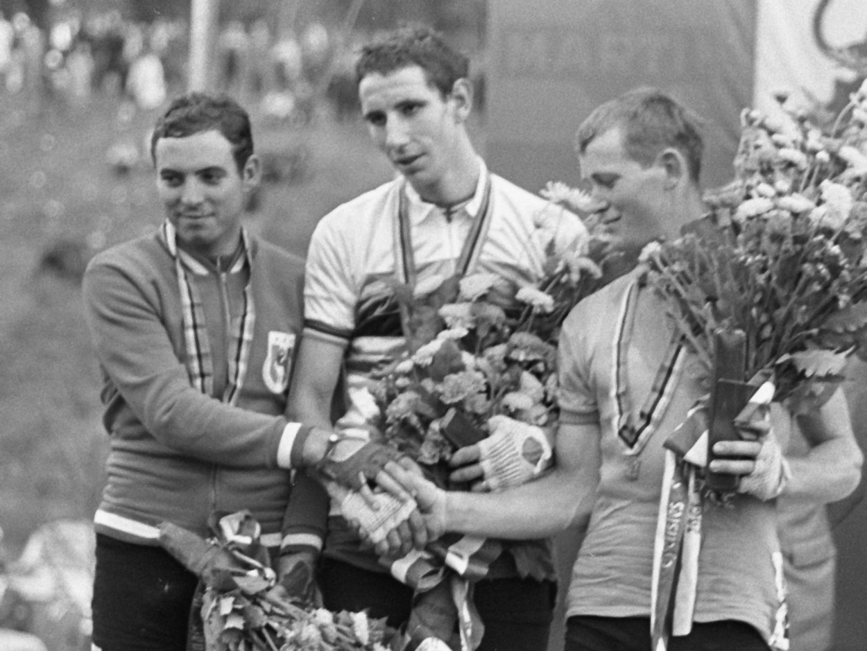 CapoVelo.com - Former World Champion Graham Webb Dies